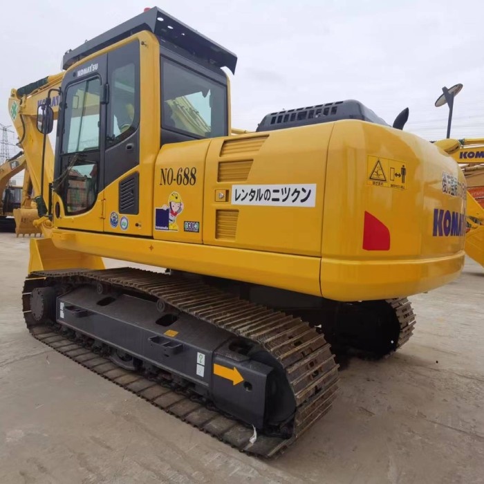 KOMATSU PC200-8N1